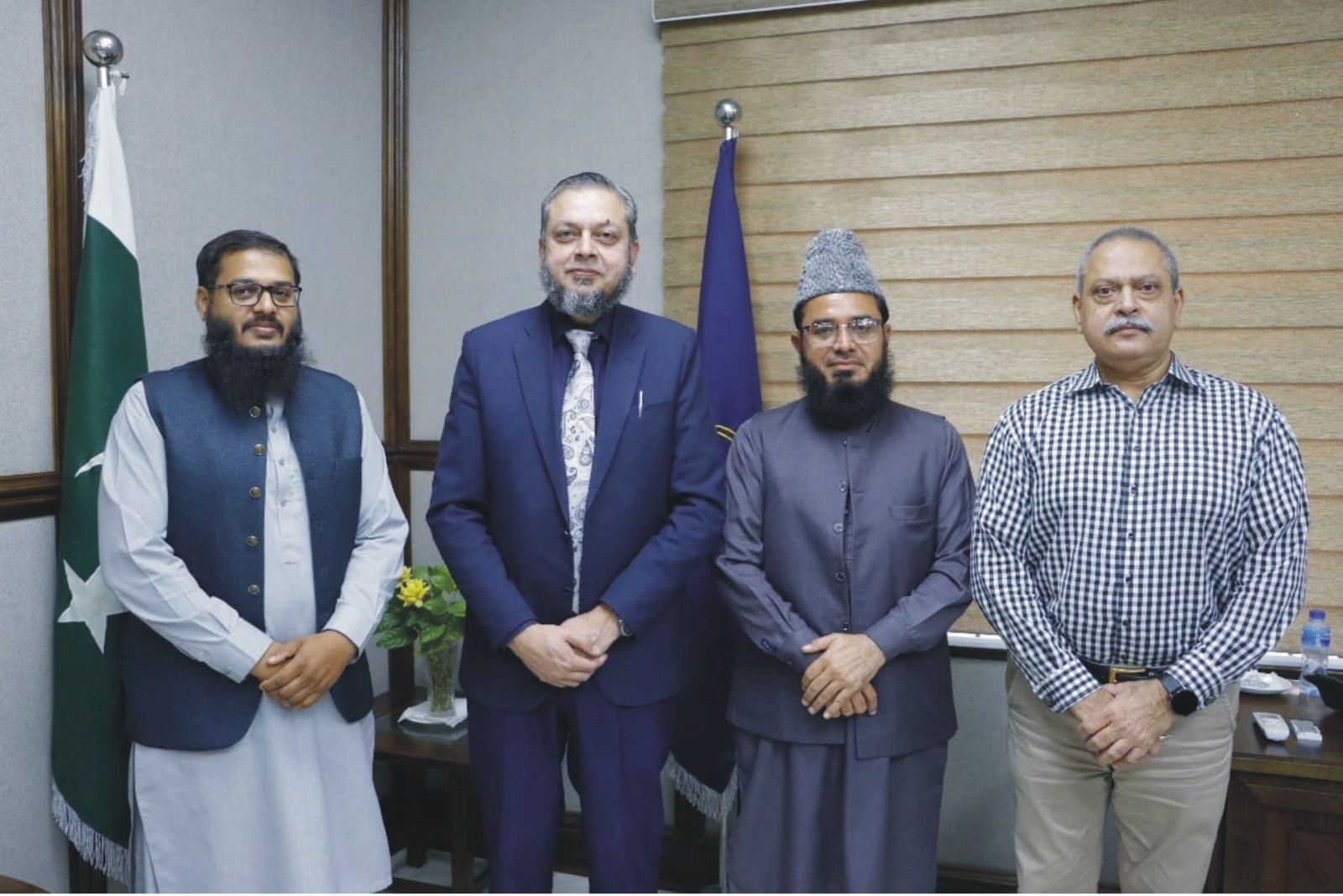 Special Representative of Saudi Embassy, Dr. Hafiz Masood Abdul Rashid ...